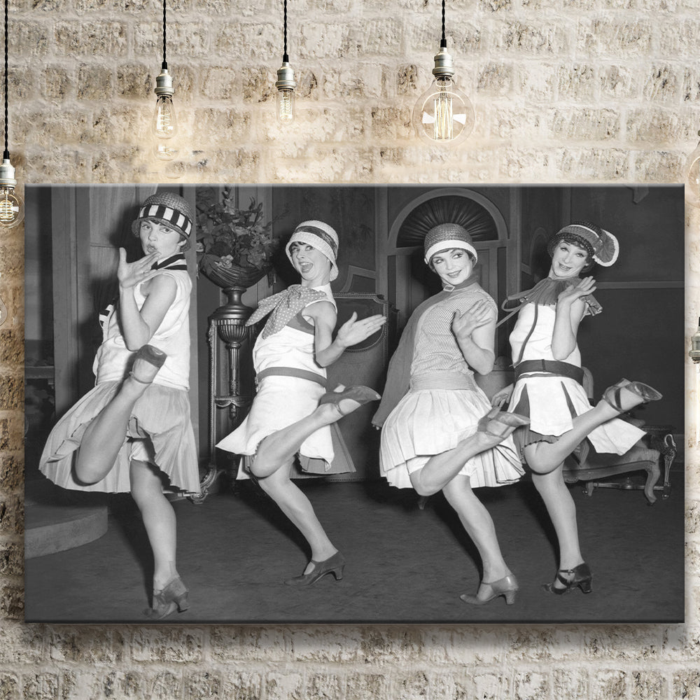 Flappers Dancing
