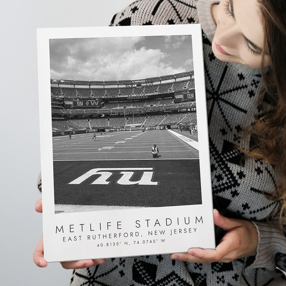 Metlife Stadium New York Giants Football Lovers Black And White Art Ca ...